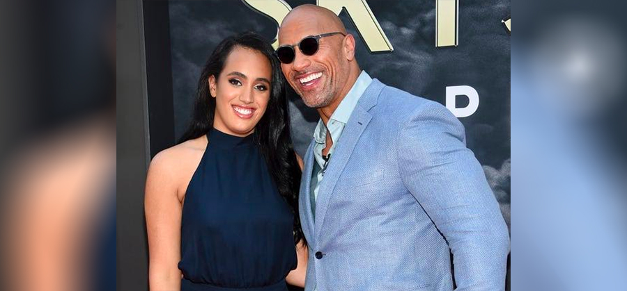 WWE နပန်းပွဲတွေရဲ့ စင်မြင့်ပေါ်မှာ စတင်တွေ့ရတော့မယ့် The Rock ရဲ့ သမီး